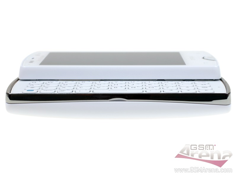 Sony Ericsson Xperia mini pro pictures, official photos