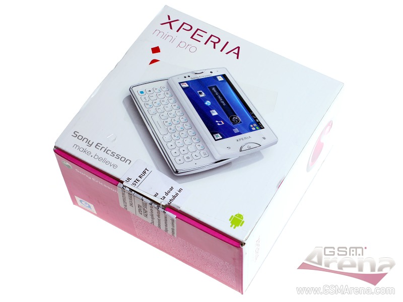 Sony Ericsson Xperia mini pro pictures, official photos