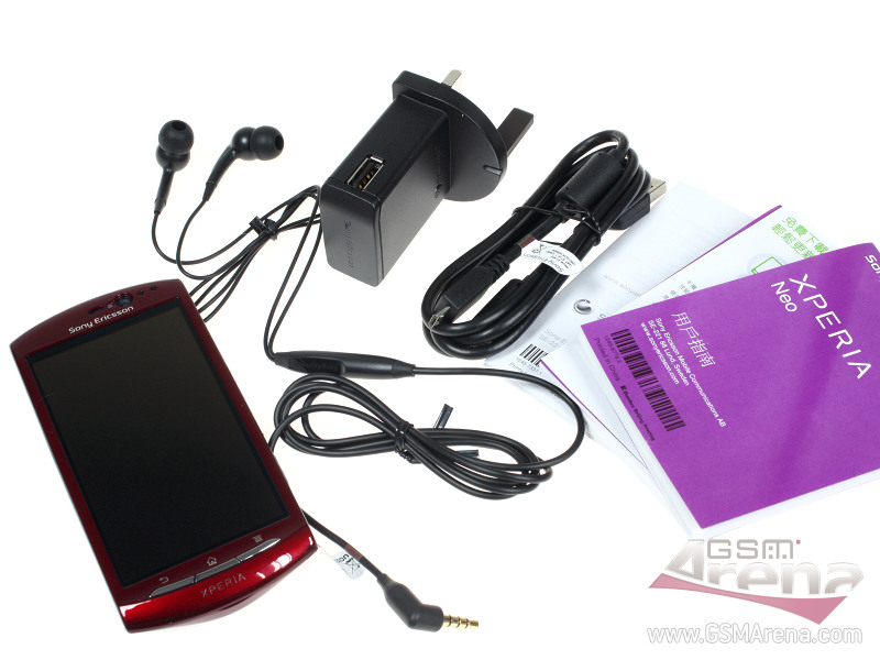 Sony Ericsson Xperia Neo pictures, official photos