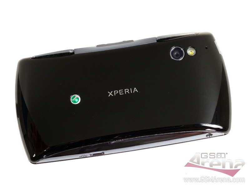 Sony Ericsson Xperia PLAY pictures, official photos
