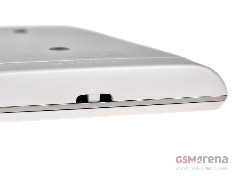 Sony Xperia acro S pictures, official photos