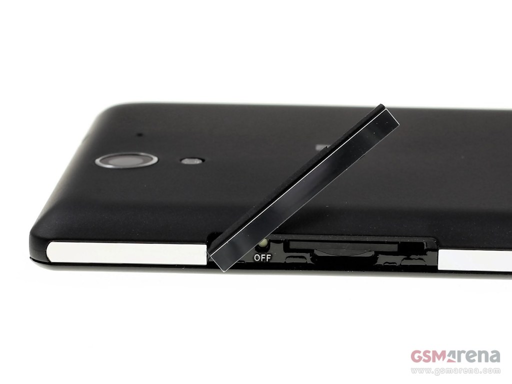 Sony Xperia C3 Dual pictures, official photos