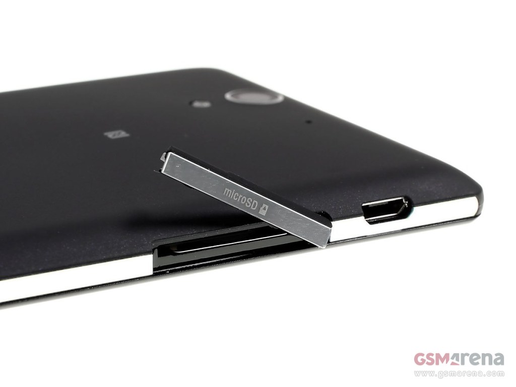 Sony Xperia C3 Dual pictures, official photos