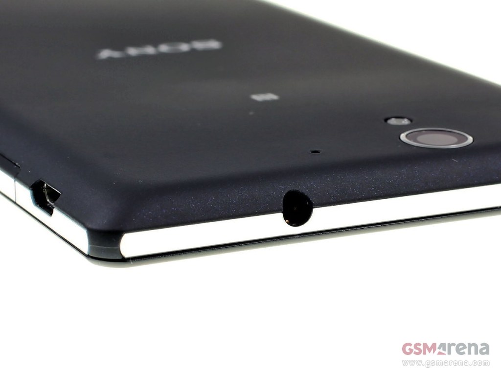 Sony Xperia C3 Dual pictures, official photos