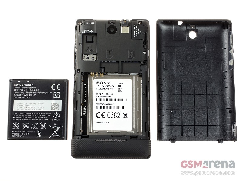 Sony Xperia E dual pictures, official photos