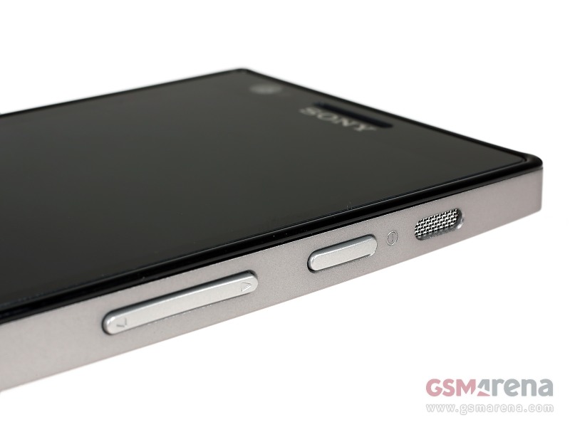 Sony Xperia P pictures, official photos
