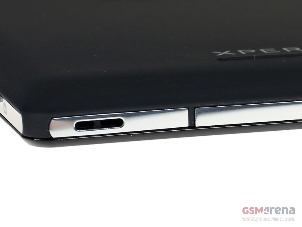 Sony Xperia T3 pictures, official photos