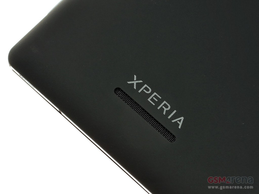 Sony Xperia T3 pictures, official photos
