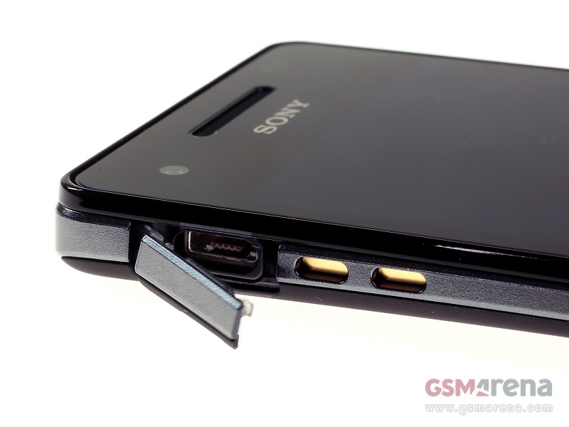 Sony Xperia V pictures, official photos