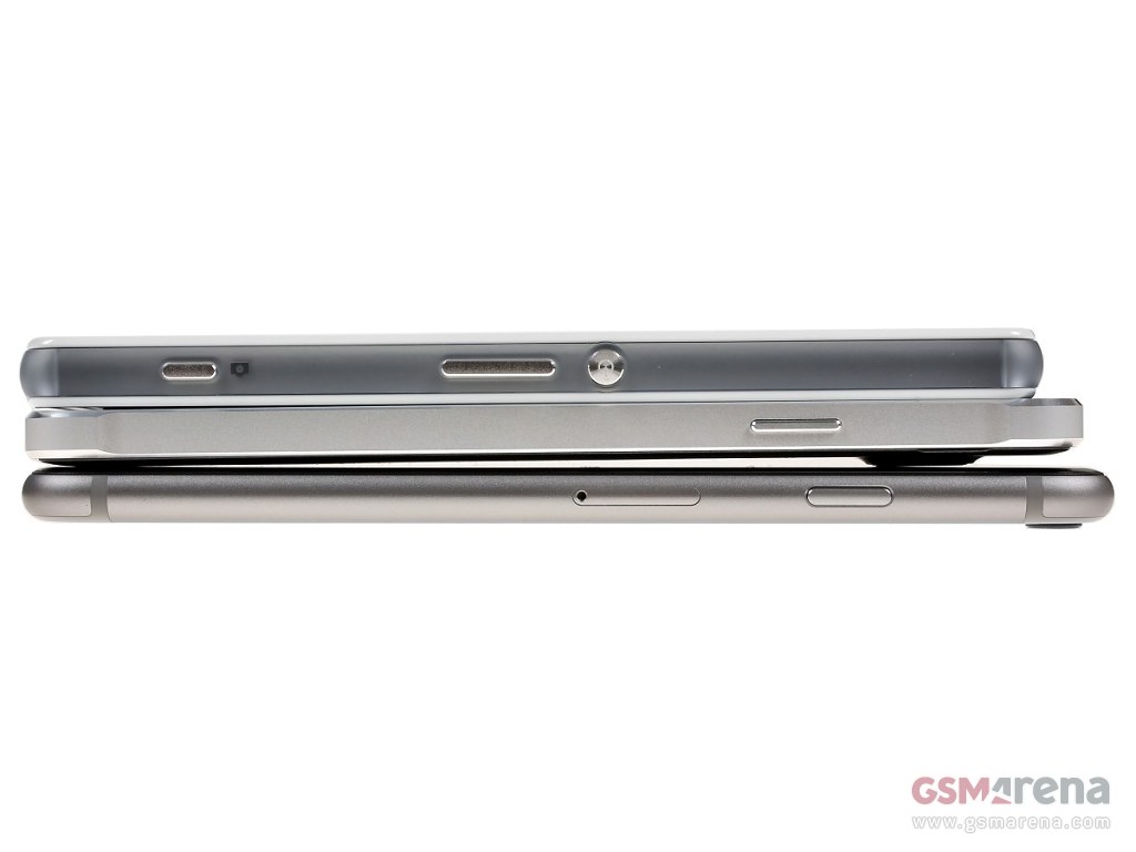 Sony Xperia Z3 Compact pictures, official photos