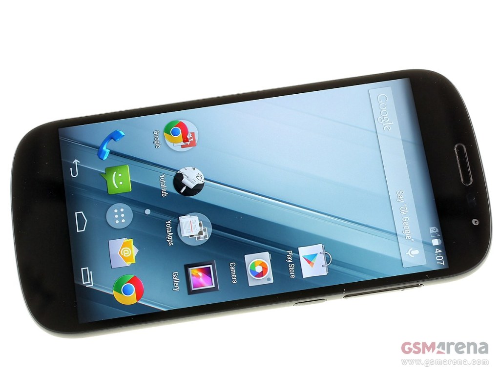 Yota YotaPhone 2 pictures, official photos