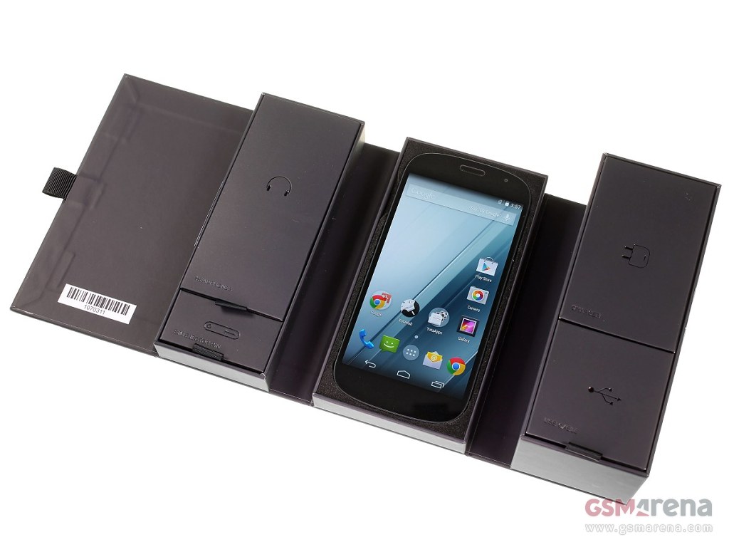 Yota YotaPhone 2 pictures, official photos